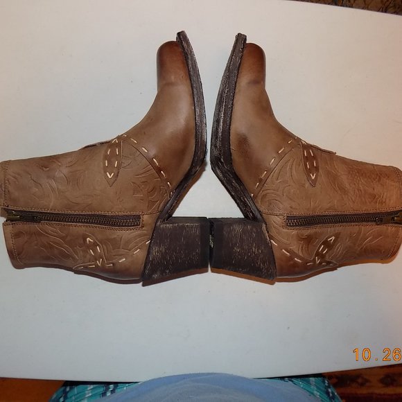 Miss Macie | Shoes | New Miss Macie Likes Too Short Leather Boots ...